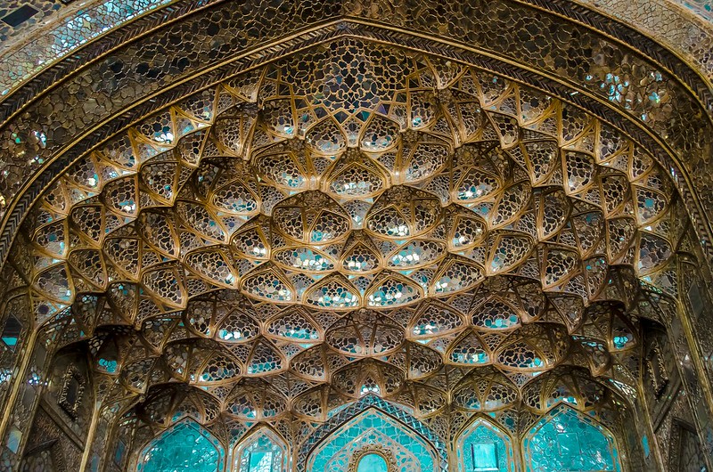 More than just a pretty space: how symmetry hides in science • theGIST